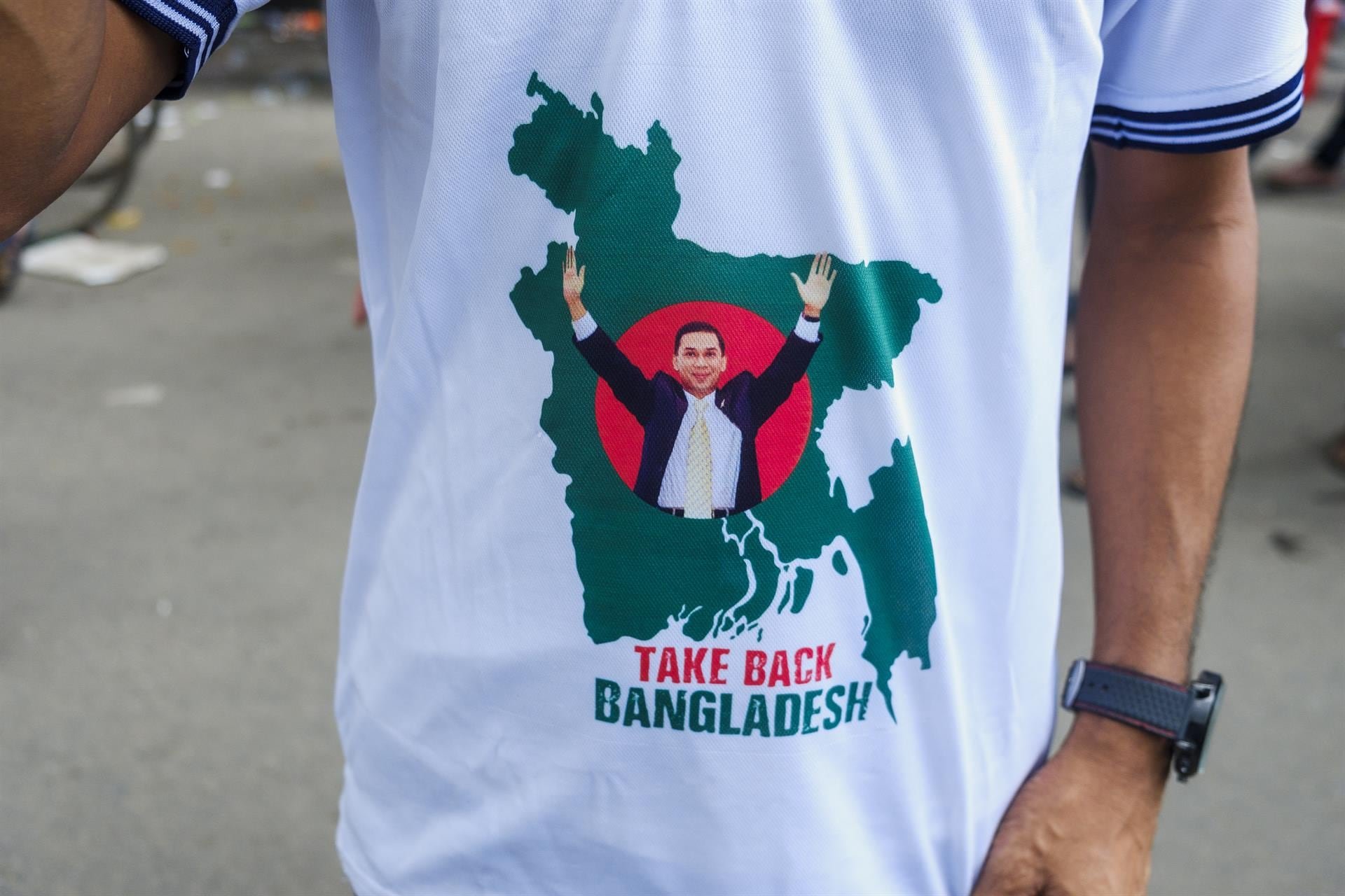El líder opositor Tarique Rahman regresa a Bangladesh tras 17 años en ...