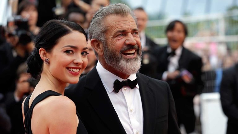 Mel Gibson y Rosalind Ross finalizan su relación tras 9 años - KCH FM