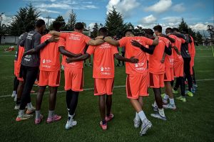 CUOTA FORÁNEA: Lista de jugadores extranjeros que reforzarían a ...