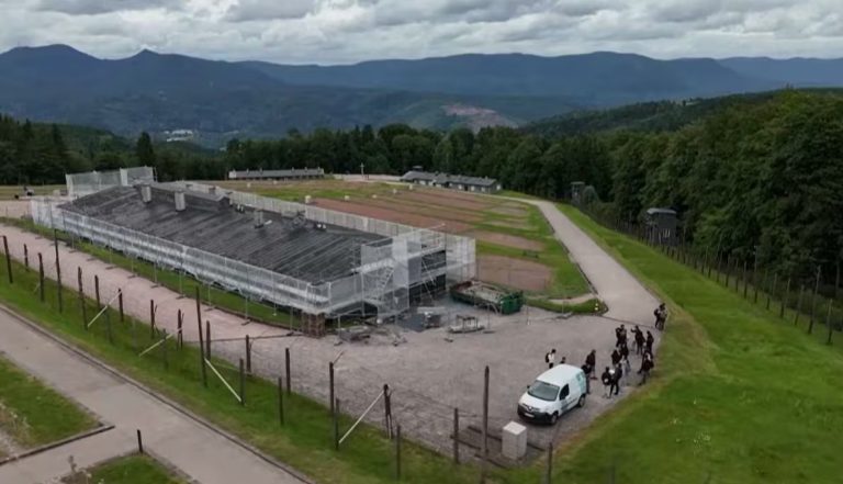 Hallazgos en el único campo nazi en Francia revelan objetos escondidos ...