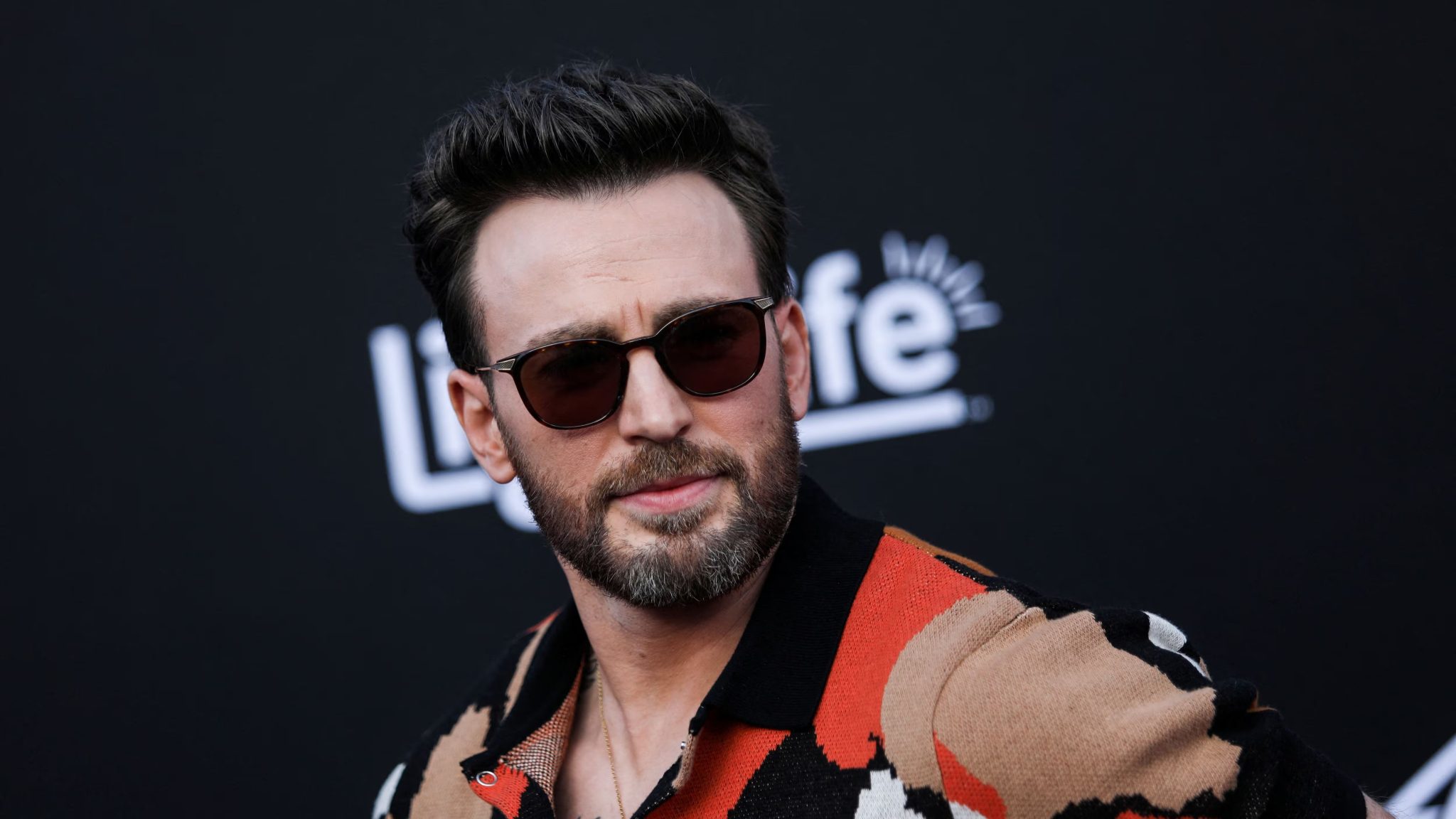 Chris Evans a los 45: el estilo impecable del Capitán América que marca ...