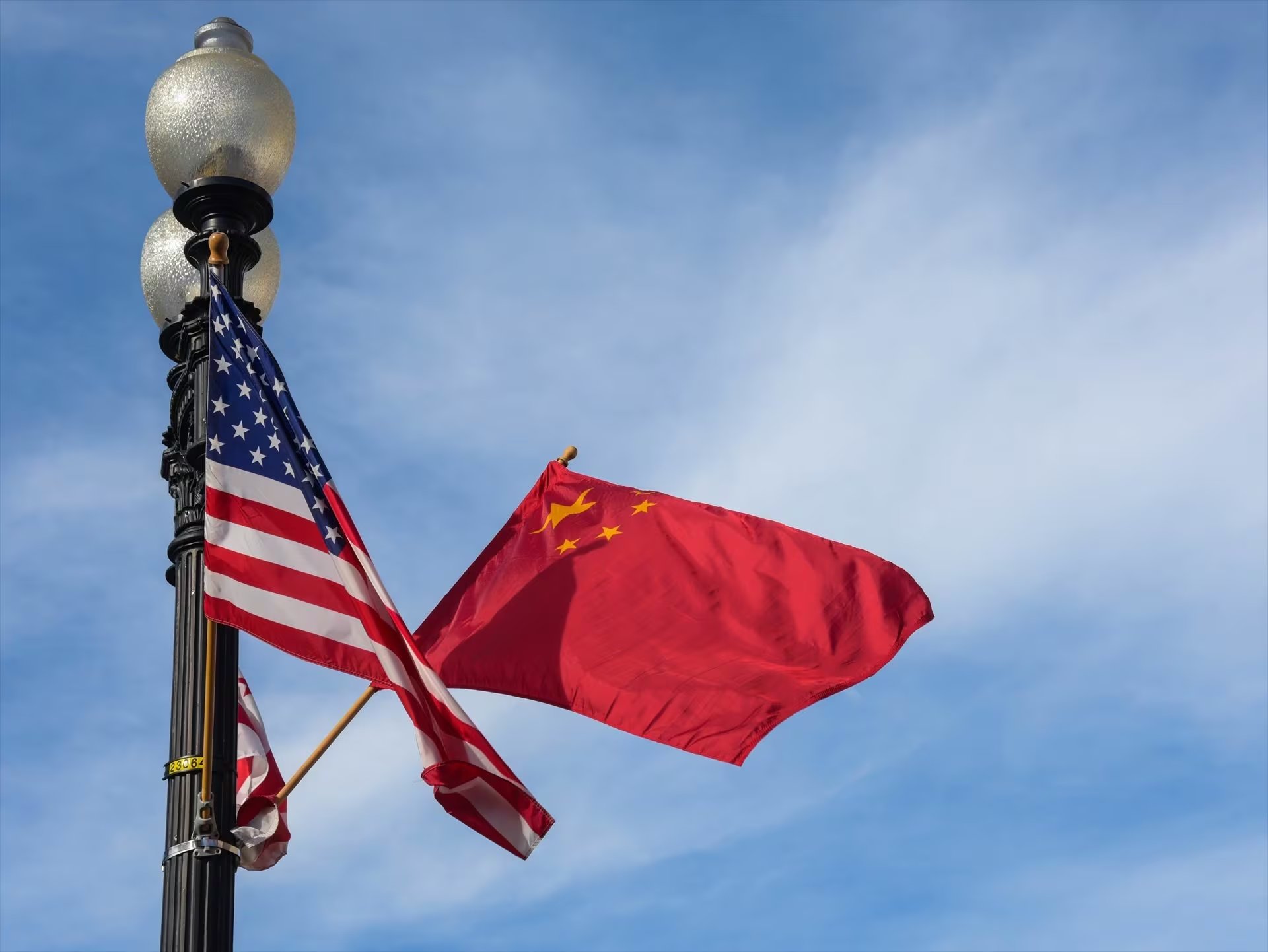 Pentágono incluye a Alibaba, BYD y Tencent en lista militar china - KCH FM