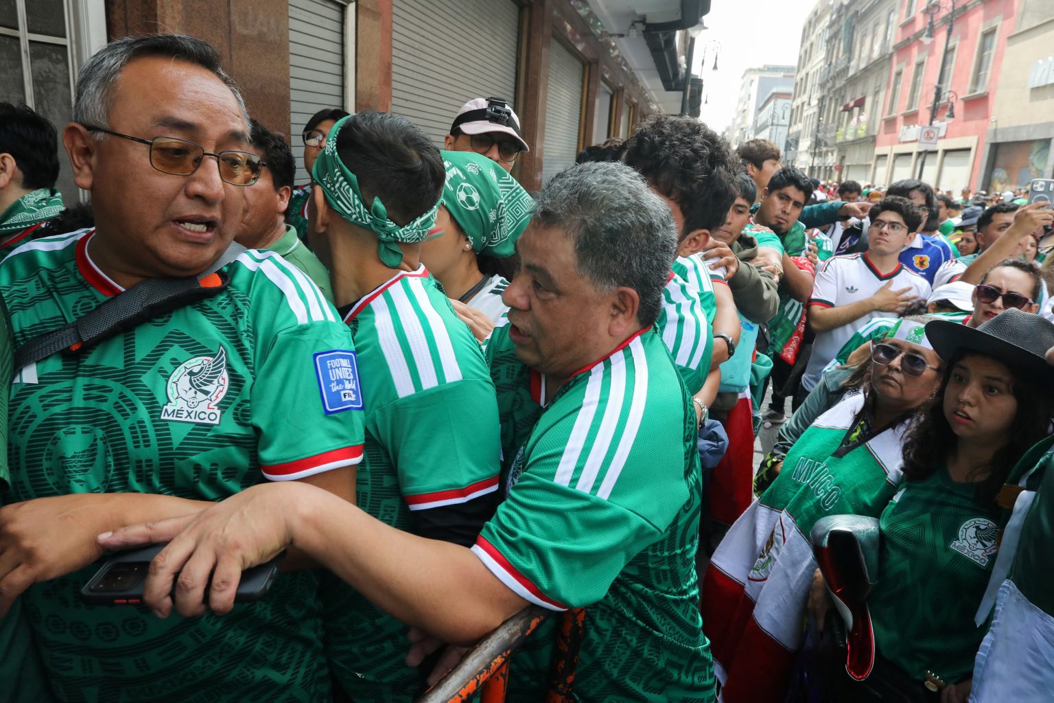 Fan Fest en CDMX extiende horario y pantallas para México vs Corea - KCH FM