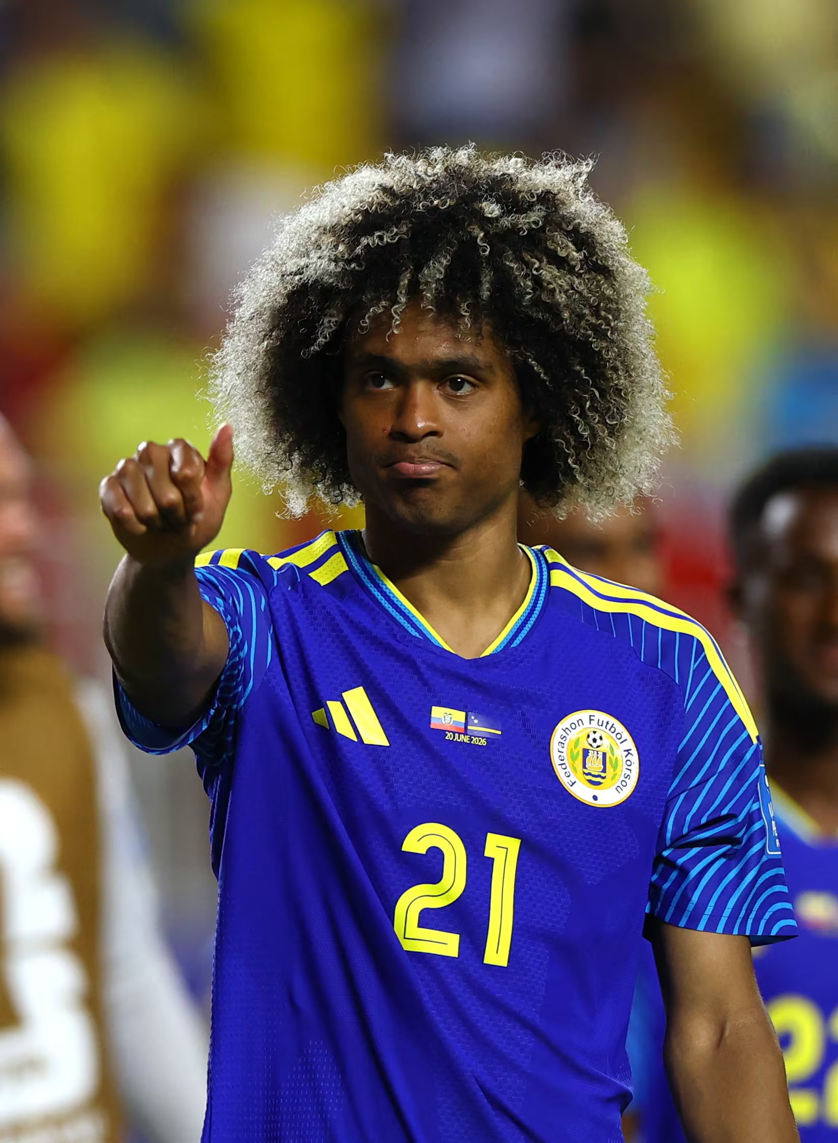 Chong homenajea al 'Pibe' Valderrama tras empate de Curazao - KCH FM